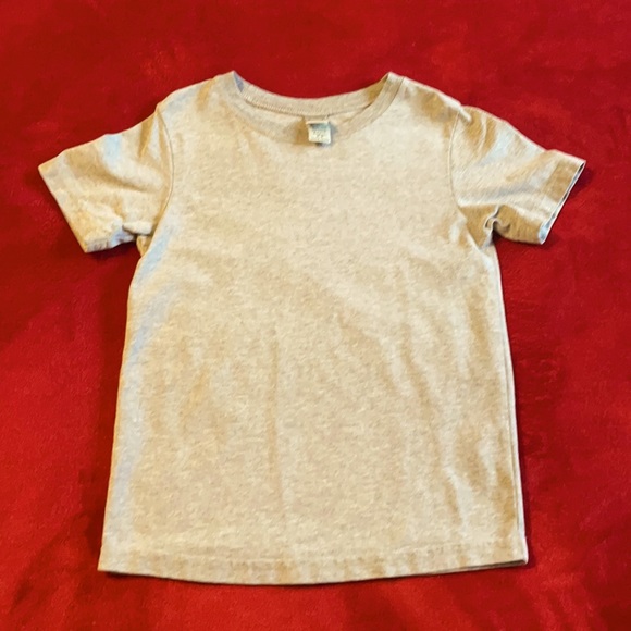 Kavio | Shirts & Tops | Youth Unisex Kavio Tshirt Size S | Poshmark